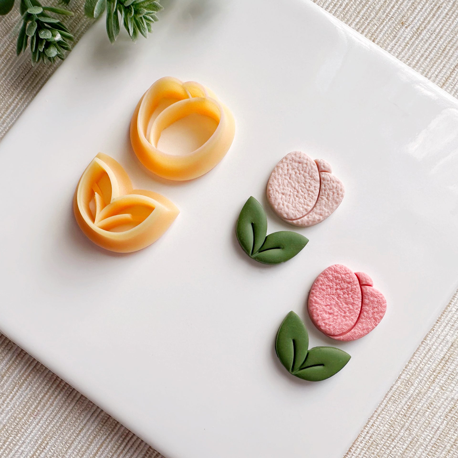Tulip Leaf Spring Clay Cutter Set/ Spring 2024 – BabylonCutters