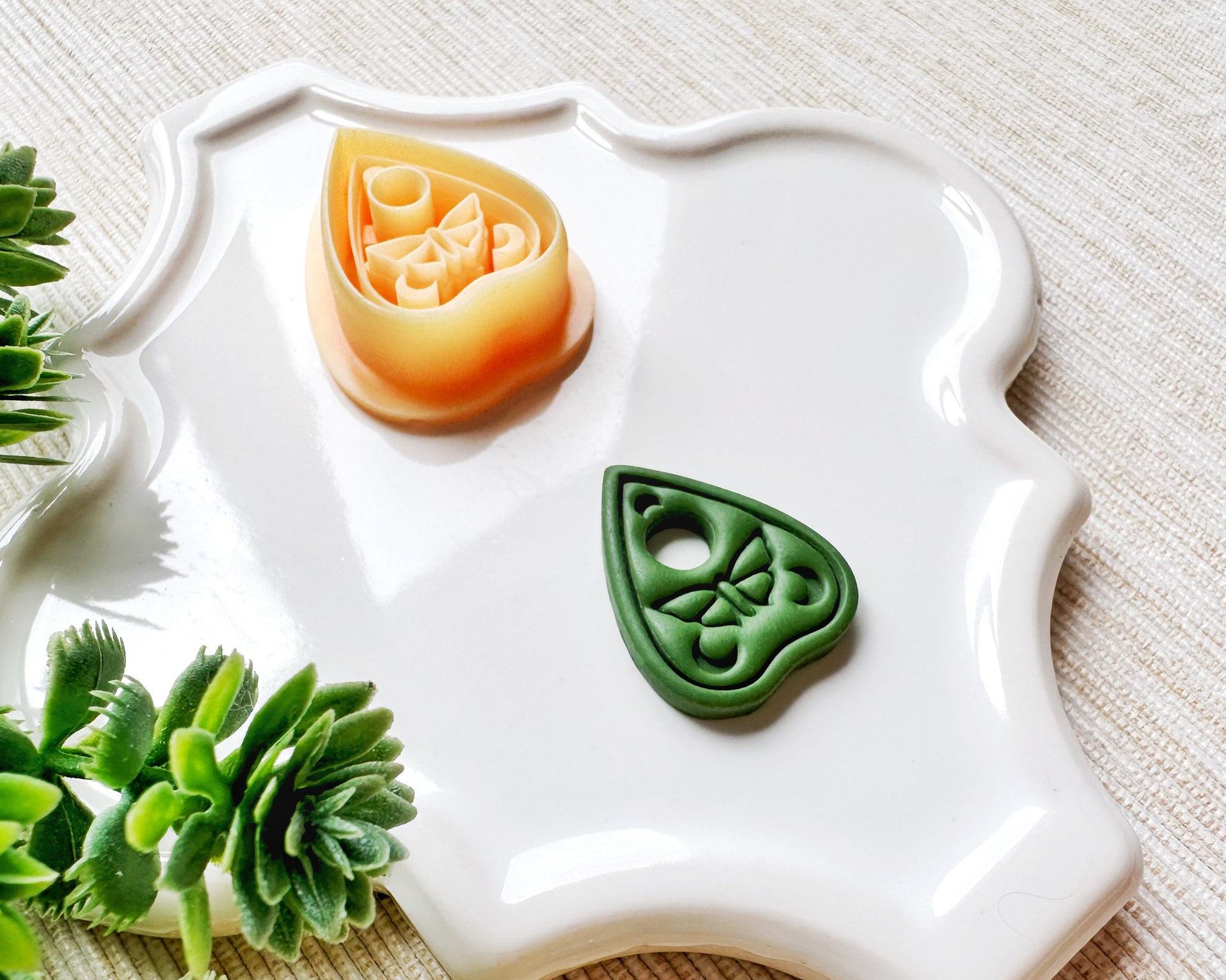 Quija Planchette Clay Cutter - Mystical Collection – BabylonCutters